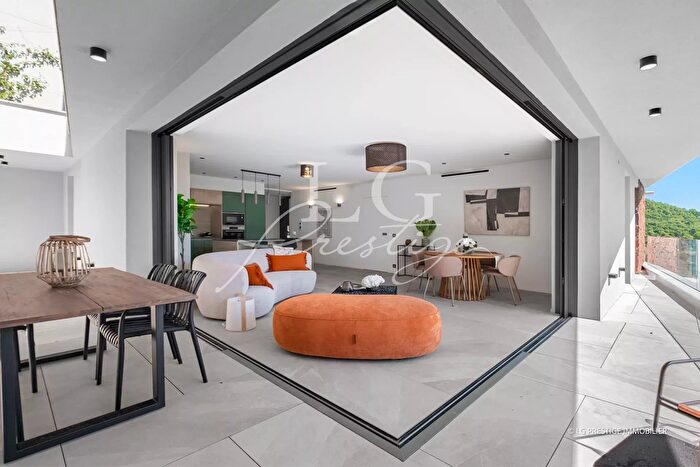 Appartement à vendre - Les Adrets-de-lEstérel - 4 pièces - 3 chambres