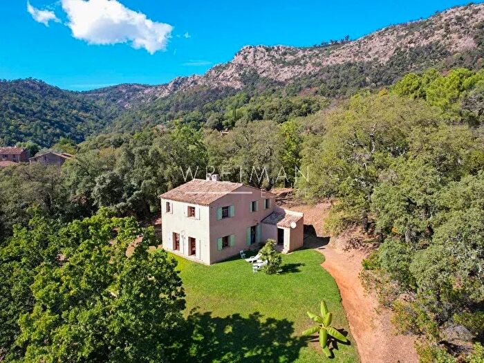 Maison 4 pièces à vendre à La Garde-Freinet