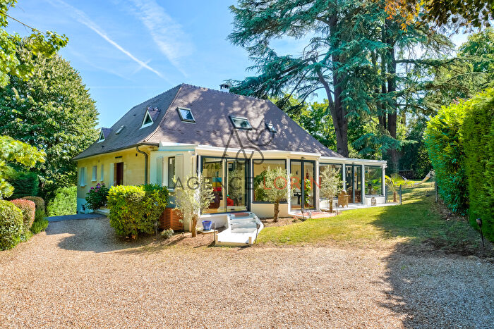 Maison à vendre - Louveciennes - 8 pièces - 4 chambres