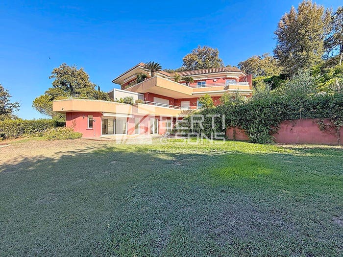 Le Grand Duc-Minelle, Mandelieu-la-Napoule : Appartement 4 pièces à louer
