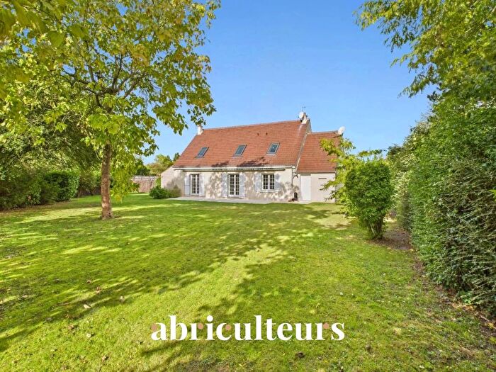 Maison à vendre - Avilly-Saint-Léonard - 5 pièces - 4 chambres