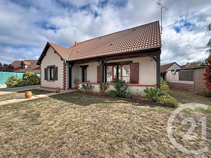 Maison 4 pièces à vendre à Salbris