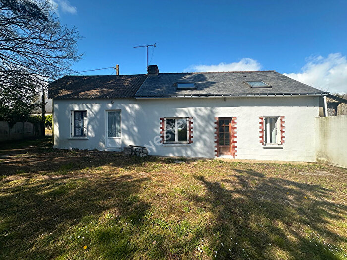 Maison à vendre - Missiriac - 6 pièces - 4 chambres