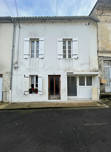 Maison à vendre - Montpon-Ménestérol - 6 pièces - 3 chambres
