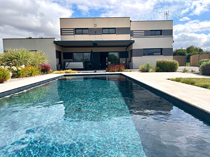 Maison à vendre - Mondoubleau - 8 pièces - 4 chambres