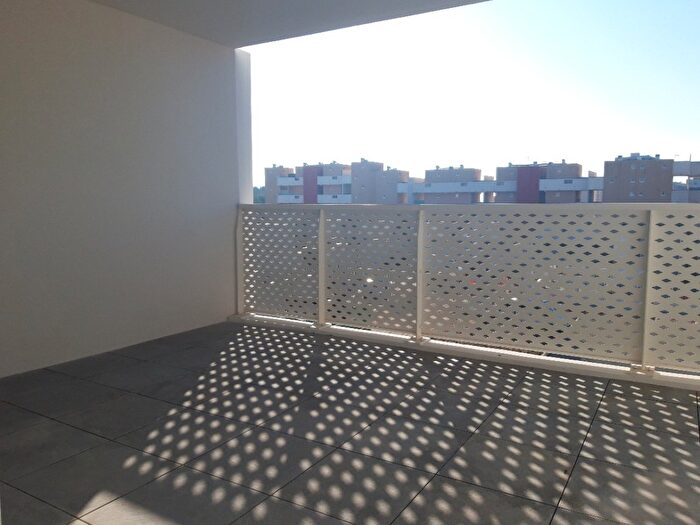 Appartement à louer - Miramas, La Crau - 2 pièces - 1 chambre