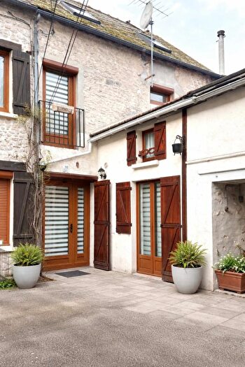 Maison à vendre - Angerville - 4 pièces - 3 chambres