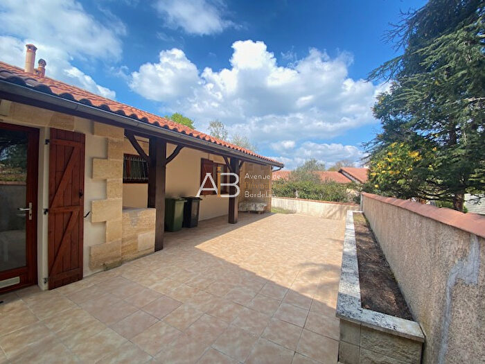 Maison à vendre - Ambarès-et-Lagrave, Centre-ville, Lagrave, Les Erables, Chêne Vert - 6 pièces - 5 chambres