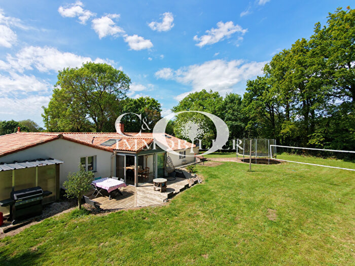 Maison 6 pièces à Saint-Christophe-du-Ligneron, à vendre