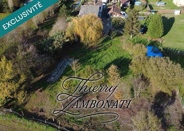 Maison à vendre - Saint-Sixte - 10 pièces - 6 chambres