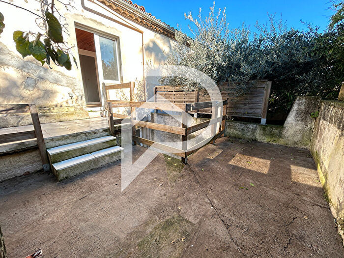 Maison à vendre - Aigues-Mortes - 3 pièces - 2 chambres