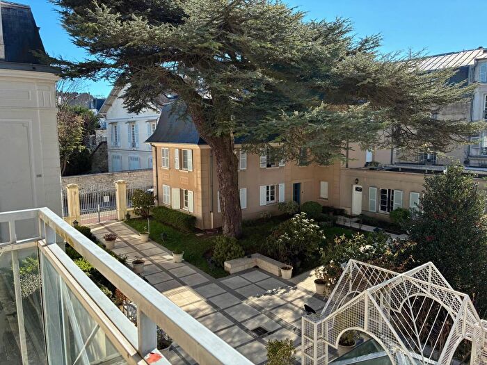 Appartement à louer - Alsace, Saint-Germain-en-Laye - 1 pièce