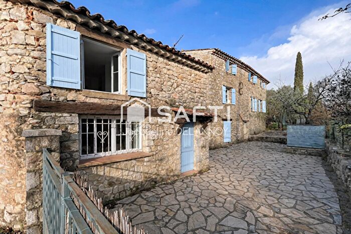 Maison à vendre - Seillans - 5 pièces - 4 chambres