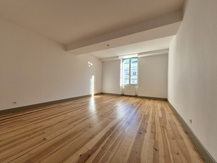 Appartement à vendre - BayonneBayonaBaiona, Centre-ville, Hôtel de Ville - 4 pièces - 3 chambres