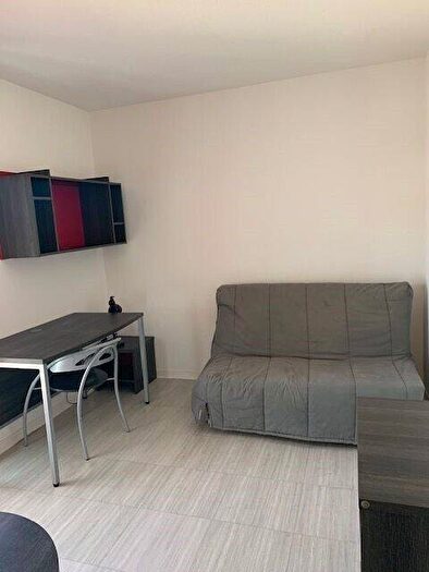 Appartement à louer - Jas de Bouffan, Aix-en-Provence - 1 pièce