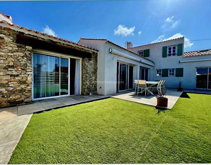 Maison à vendre - Noirmoutier-en-lîle, Centre-ville, Cinq Chemins - 6 pièces - 4 chambres