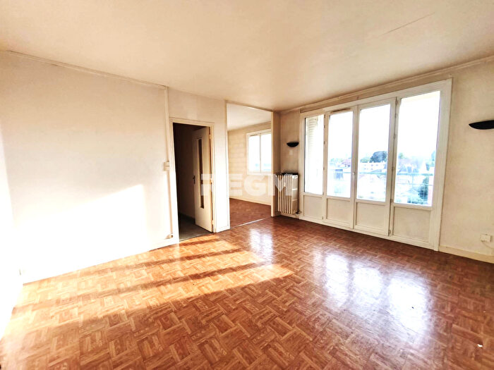 Appartement à vendre - Troyes, Jules Guesde - 4 pièces - 3 chambres