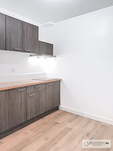 Appartement à louer - Reims, Centre-ville - 2 pièces - 1 chambre