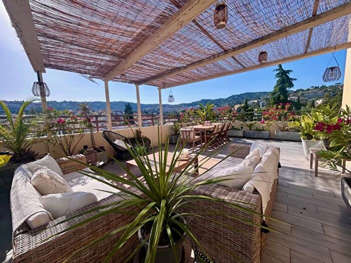 Appartement 6 pièces à vendre à Nice, Chambrun