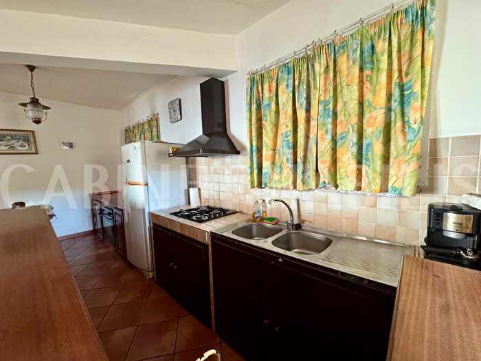 Appartement à vendre - Les Avirons, Centre-ville, Bois de Nèfles, Le Ruisseau - 3 pièces - 2 chambres