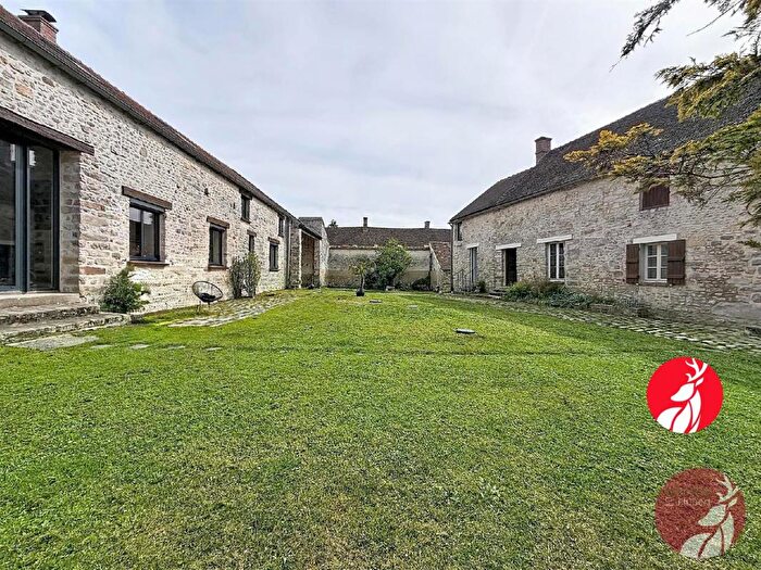 Maison 7 pièces à vendre - Achères-la-Forêt