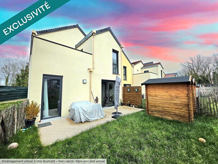 Maison à vendre - Magny-le-Hongre - 5 pièces - 4 chambres