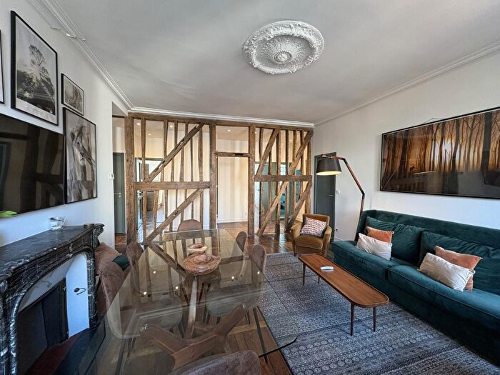 Appartement à louer - Quartiers Centre, Saint-Anne - 4 pièces - 3 chambres