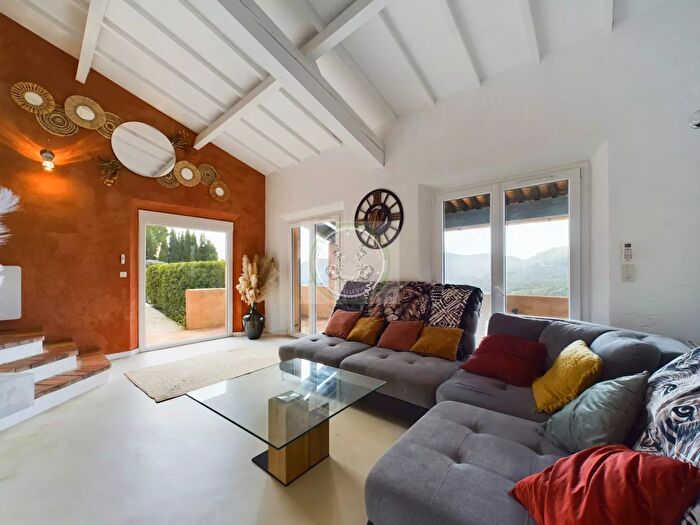 Maison à vendre - Bagnols-en-Forêt - 4 pièces - 2 chambres