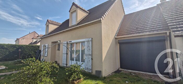 Maison à vendre - Donnemain-Saint-Mamès - 7 pièces - 5 chambres