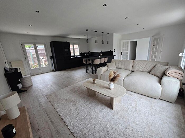 Maison à vendre - Wattrelos, Baillerie, Houzarde, Beaulieu - 5 pièces - 4 chambres