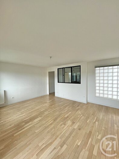 Villejuif, Zola, Lion d'Or : Appartement 4 pièces à louer