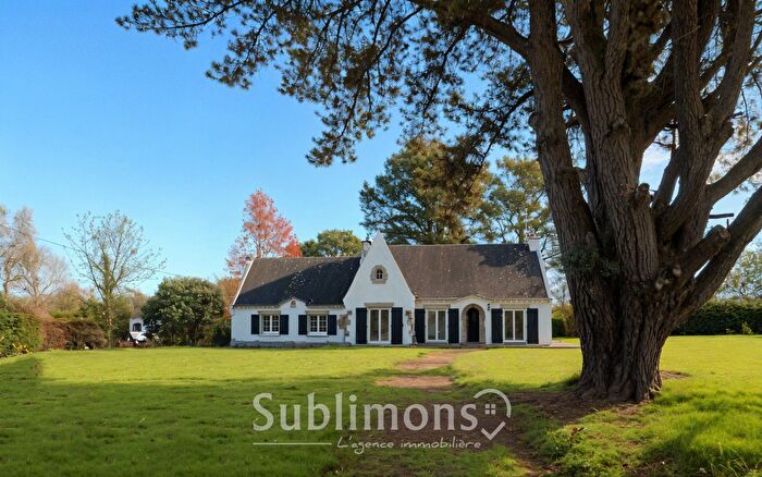 Maison à vendre - Sainte-Anne-dAuray - 6 pièces - 4 chambres