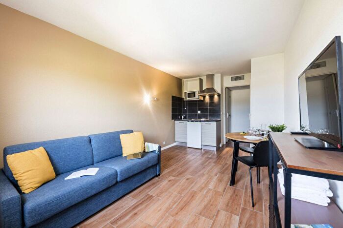 Appartement à louer - Puyricard, Couteron, Aix-en-Provence - 1 pièce