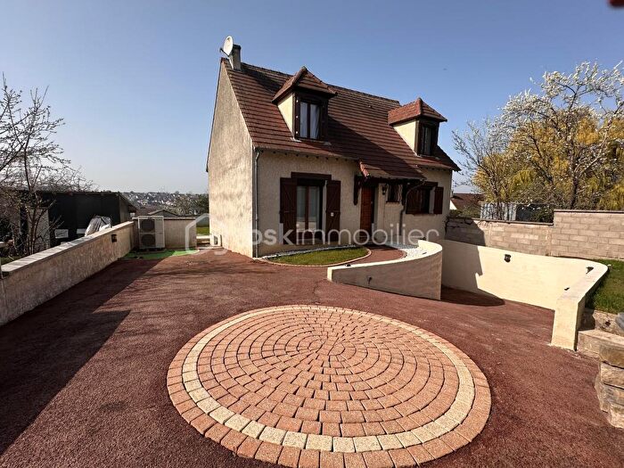 Maison à vendre - Corbeil-Essonnes, Pressoir, Prompt - 6 pièces - 4 chambres