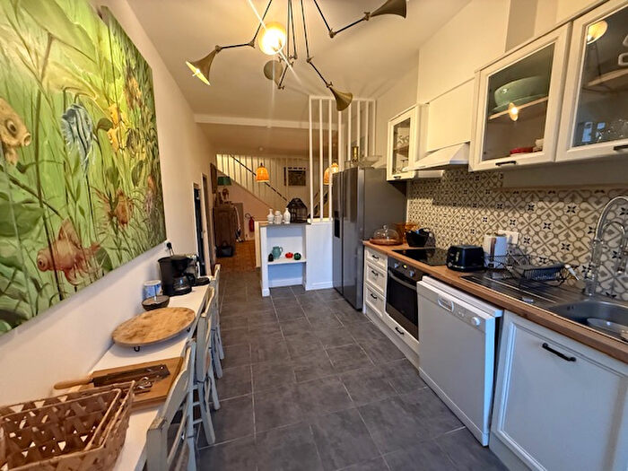 Maison à vendre - Nizas - 7 pièces - 5 chambres