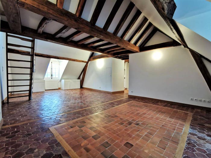Notre Dame, Versailles - Appartement 3 pièces à louer