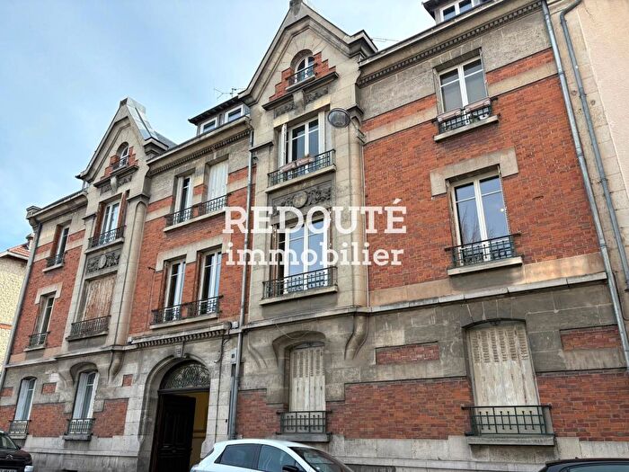 Appartement à vendre - Reims, Centre-ville - 2 pièces - 1 chambre