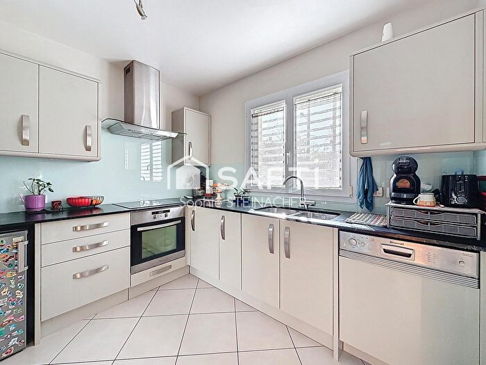 Maison à vendre - Chatou, Est - 5 pièces - 3 chambres