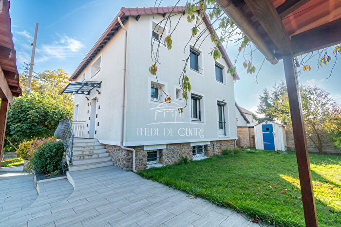 Maison 6 pièces à vendre à Villeneuve-le-Roi, Grusie