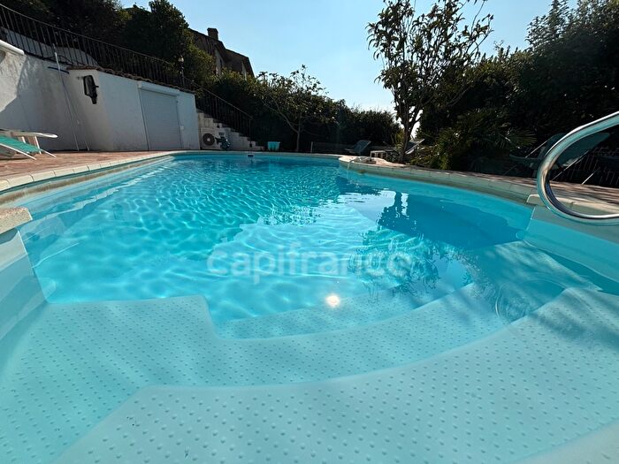 Maison à vendre - Roquebrune-sur-Argens, Les Issambres, La Vigie, Les Dolmens, Plages, Calanques - 8 pièces - 6 chambres