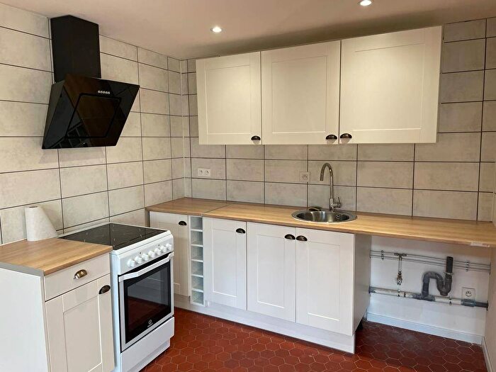 Maison à louer - Pommeuse - 2 pièces - 1 chambre