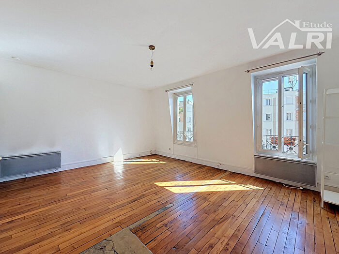 Appartement 2 pièces à vendre - Paris 18ème, Porte de Clignancourt, Porte Montmartre, Moskowa