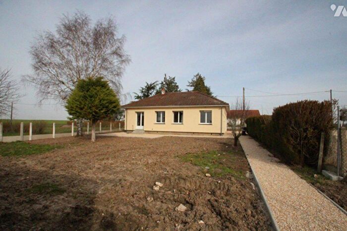 Nancray-sur-Rimarde : Maison 3 pièces à louer