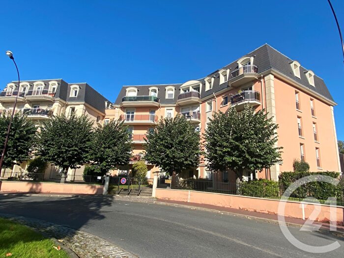 Appartement à louer - Villiers-sur-Marne, Les Stades - 2 pièces - 1 chambre