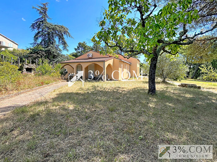 Maison 6 pièces à vendre à Ucel