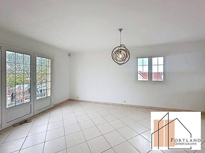 Maison Blanche, Neuilly-sur-Marne - Appartement 3 pièces à louer