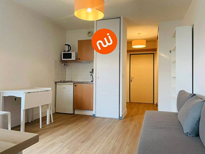 Appartement à louer - Monplaisir Lumière, Lyon ème arrondissement - 2 pièces - 1 chambre