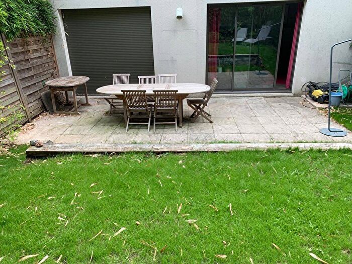 Appartement à louer - Pasteur, Saint-Cloud - 2 pièces - 1 chambre