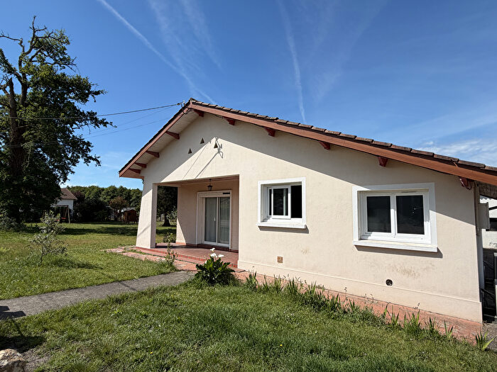 Maison 4 pièces à vendre à Captieux