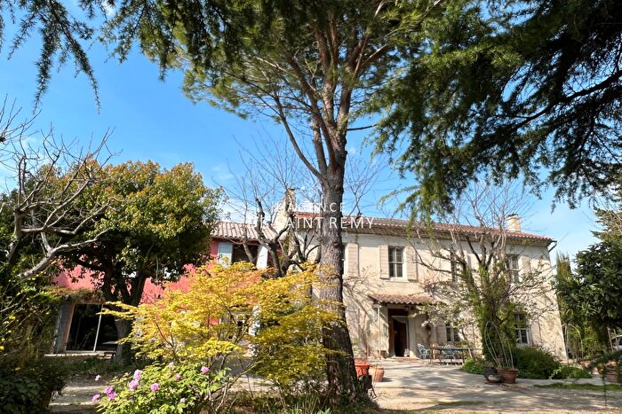 Maison à vendre - Graveson - 10 pièces - 7 chambres